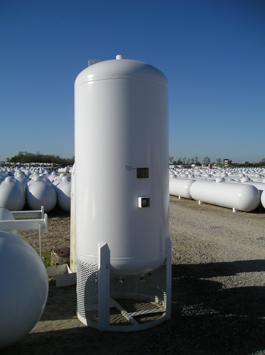 Dispensers & Carriers | Rebuilt Propane Tanks | BLT Tanks