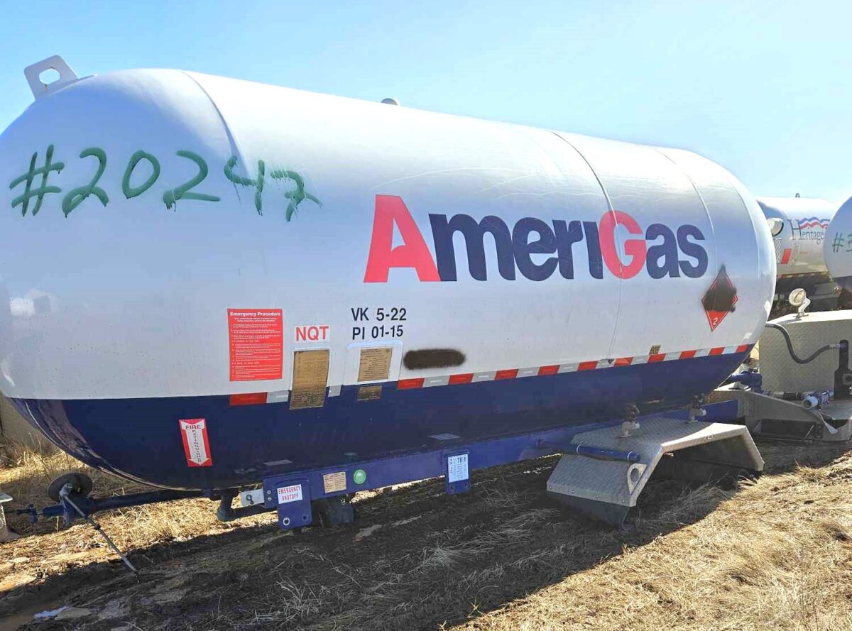 4received_745285177137303 front side | Rebuilt Propane Tanks | BLT Tanks
