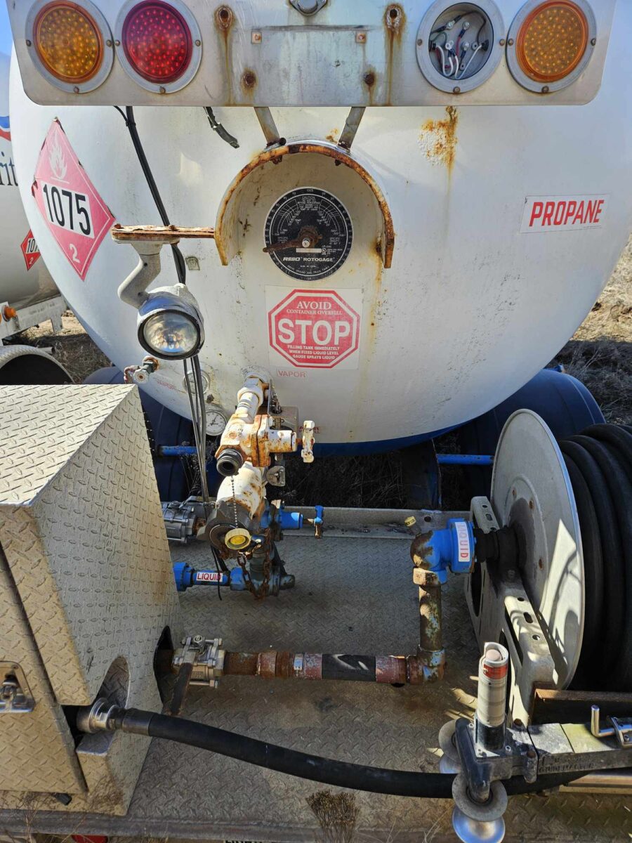 3received_1574682553293927 back | Rebuilt Propane Tanks | BLT Tanks